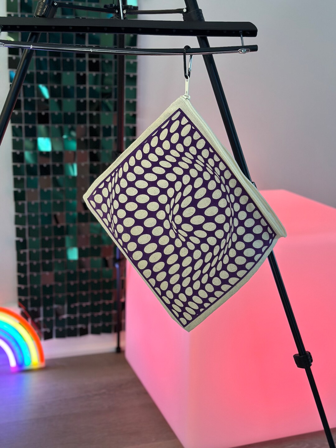 Bubble Optical Illusion Ripple Pouch - Etsy