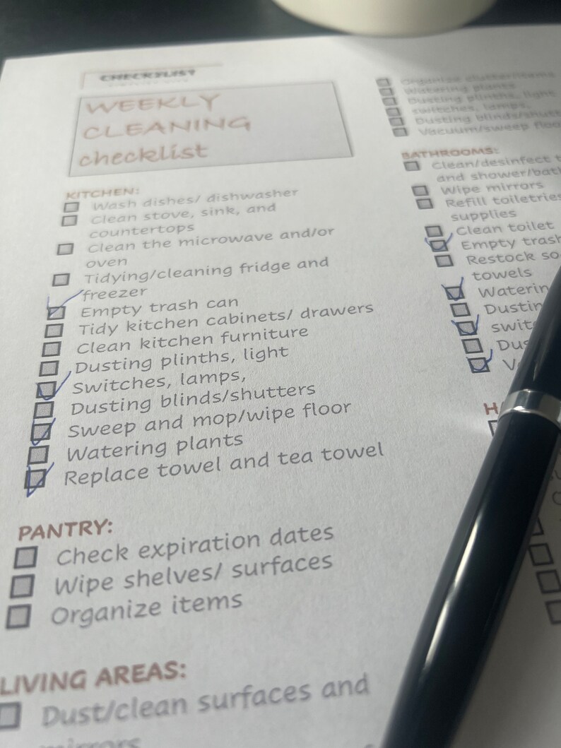 Printable Weekly Cleaning Checklist - Room-by-room House Cleaning ...