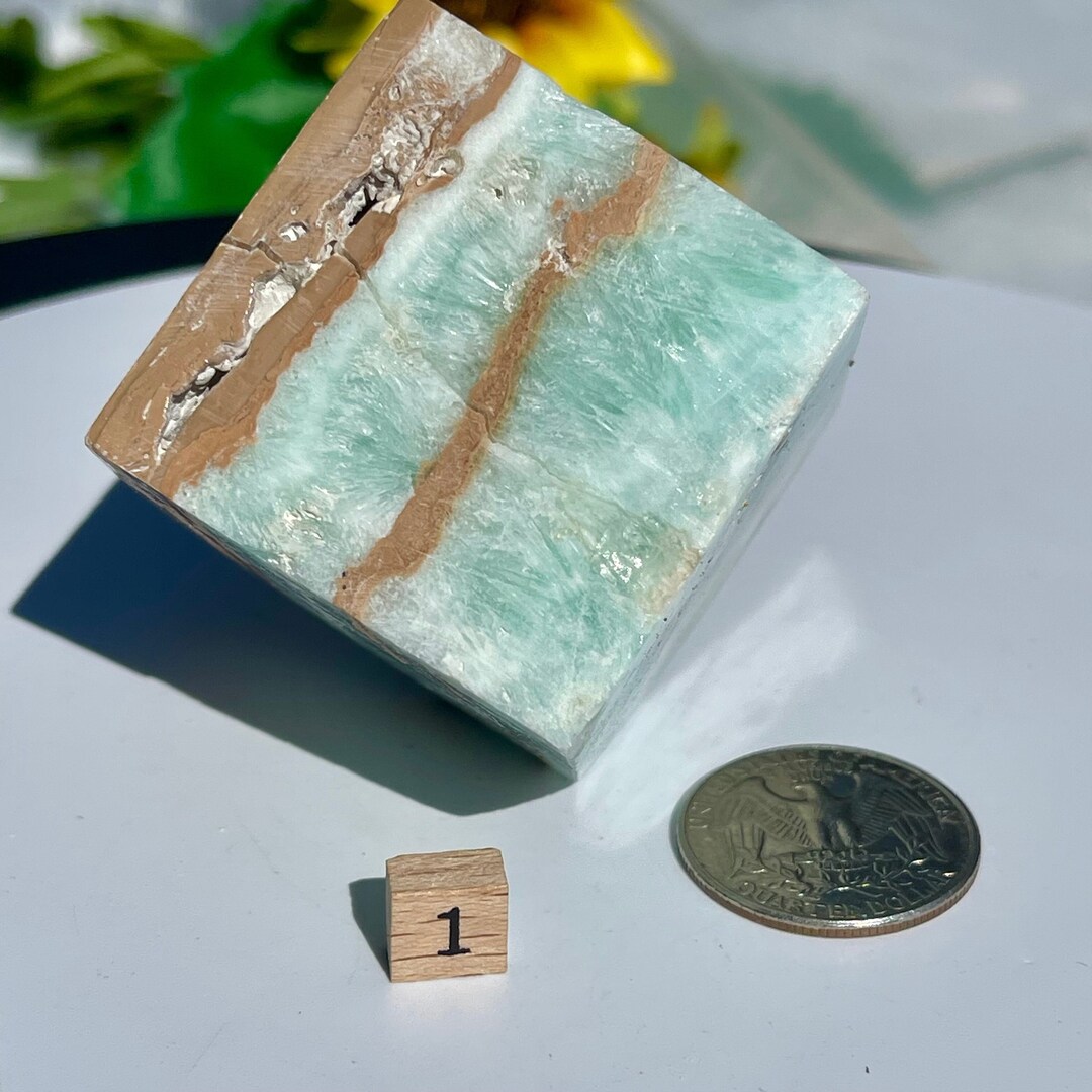 AAA+ Caribbean Blue Calcite, Ocean Blue, Aragonite, Hemimorphite ...