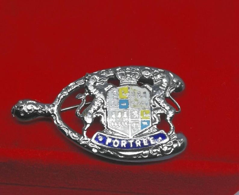 Vintage Scottish and English Travel Souvenir Pin Brooch Set of 6 Items ...