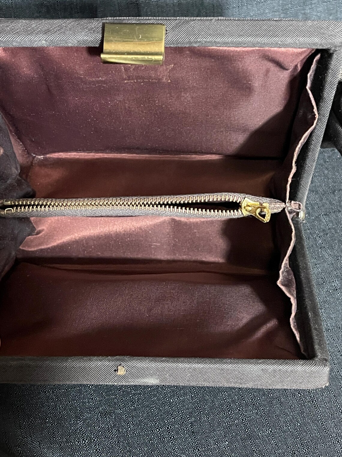 Vintage Ingber 1940s Satin Handbag W/ Gold-tone Clasp & Zipper Pocket ...