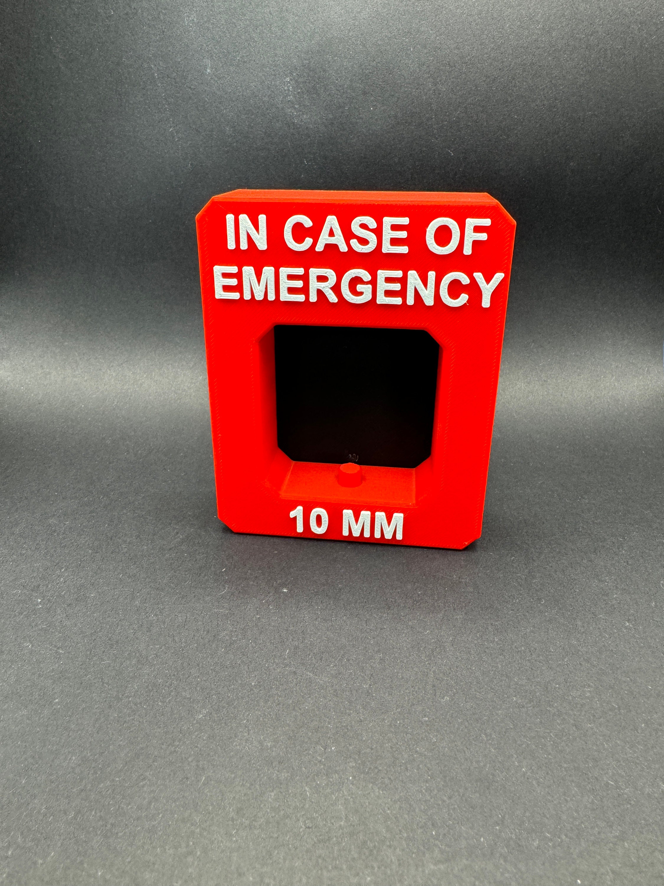 Wallart - in Case of Emergency - Socket Workshop Gadget - Perfect Gift ...