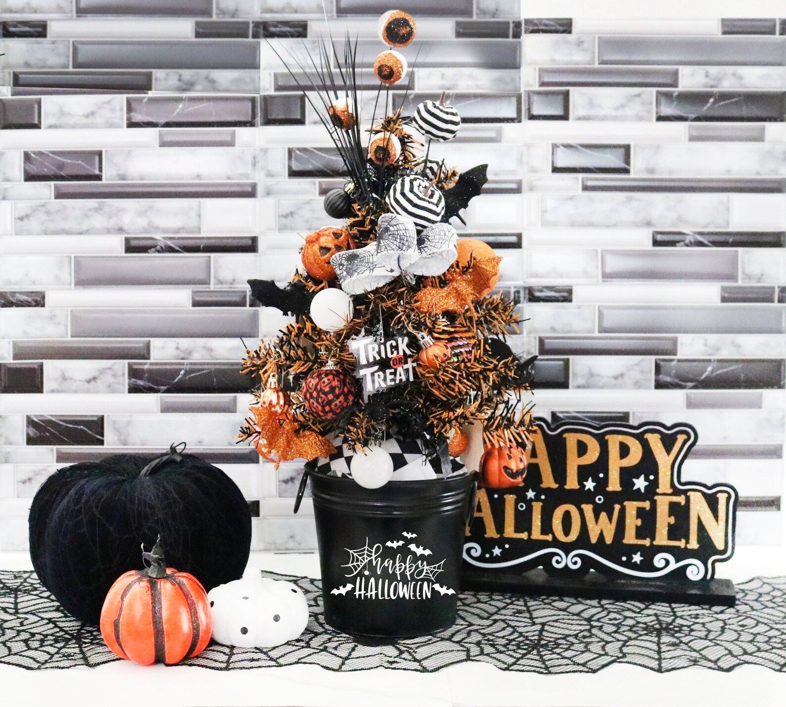 Halloween Mini Tree Halloween Decorated Tinsel Tree Lightup Halloween ...