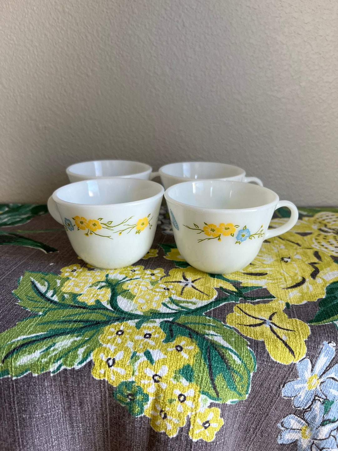 Pyrex Teacup Yellow and Blue Flowers - Etsy
