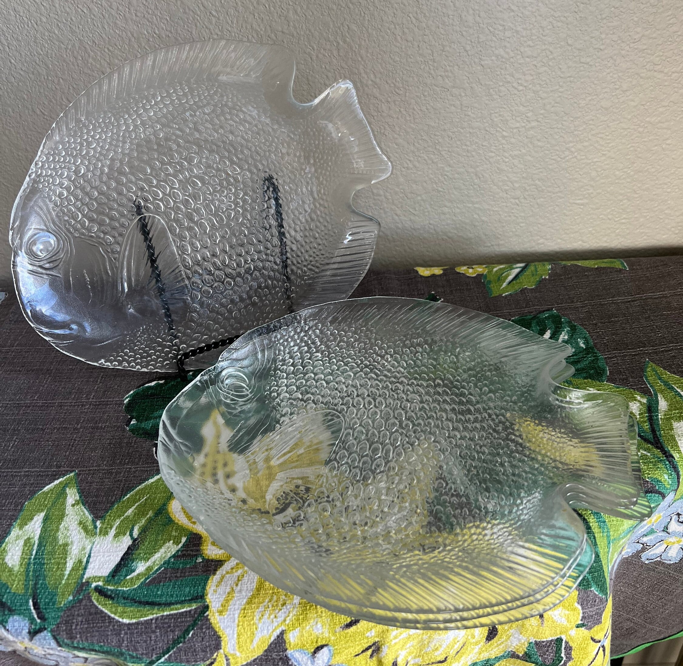 Vintage Glass Fish Plate Clear Arc France - Etsy