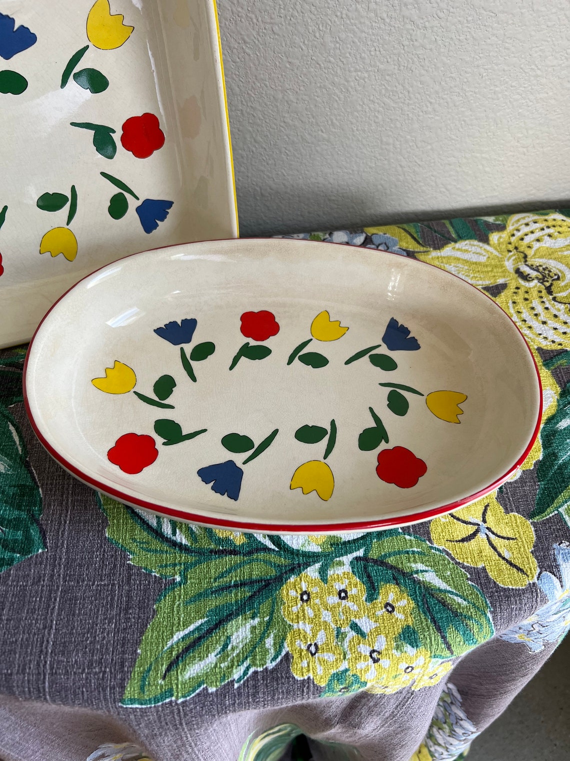 Vintage Tulip Baking Dish Primary Colors - Etsy