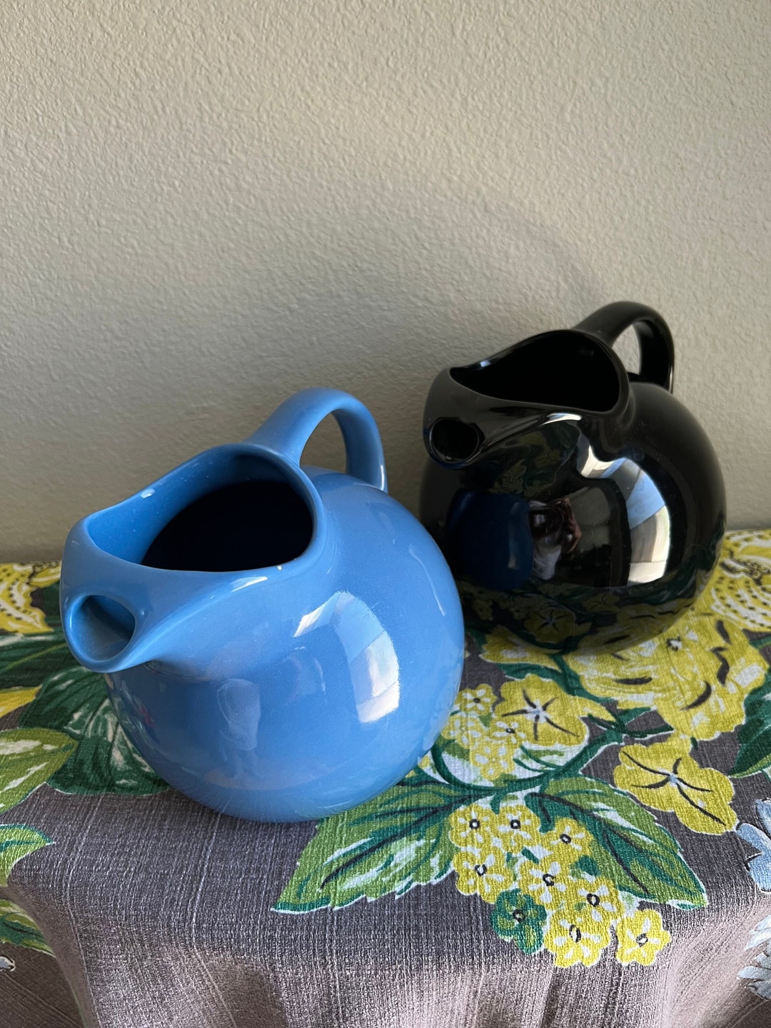 Vintage Hall China Pitcher 633 - Etsy