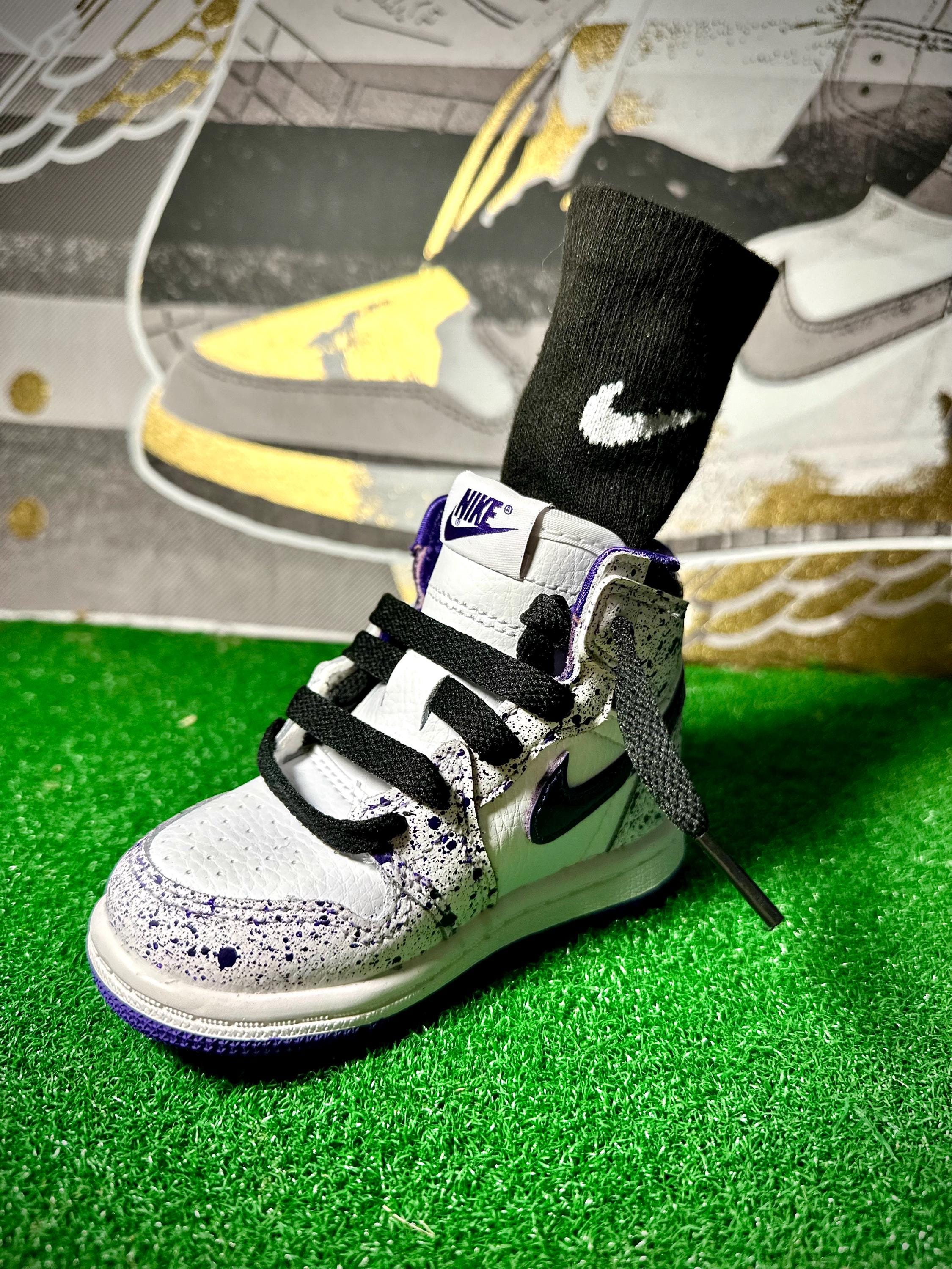 Custom Jordan Drip Putter Cover | White and Purple Golf Accessories ...