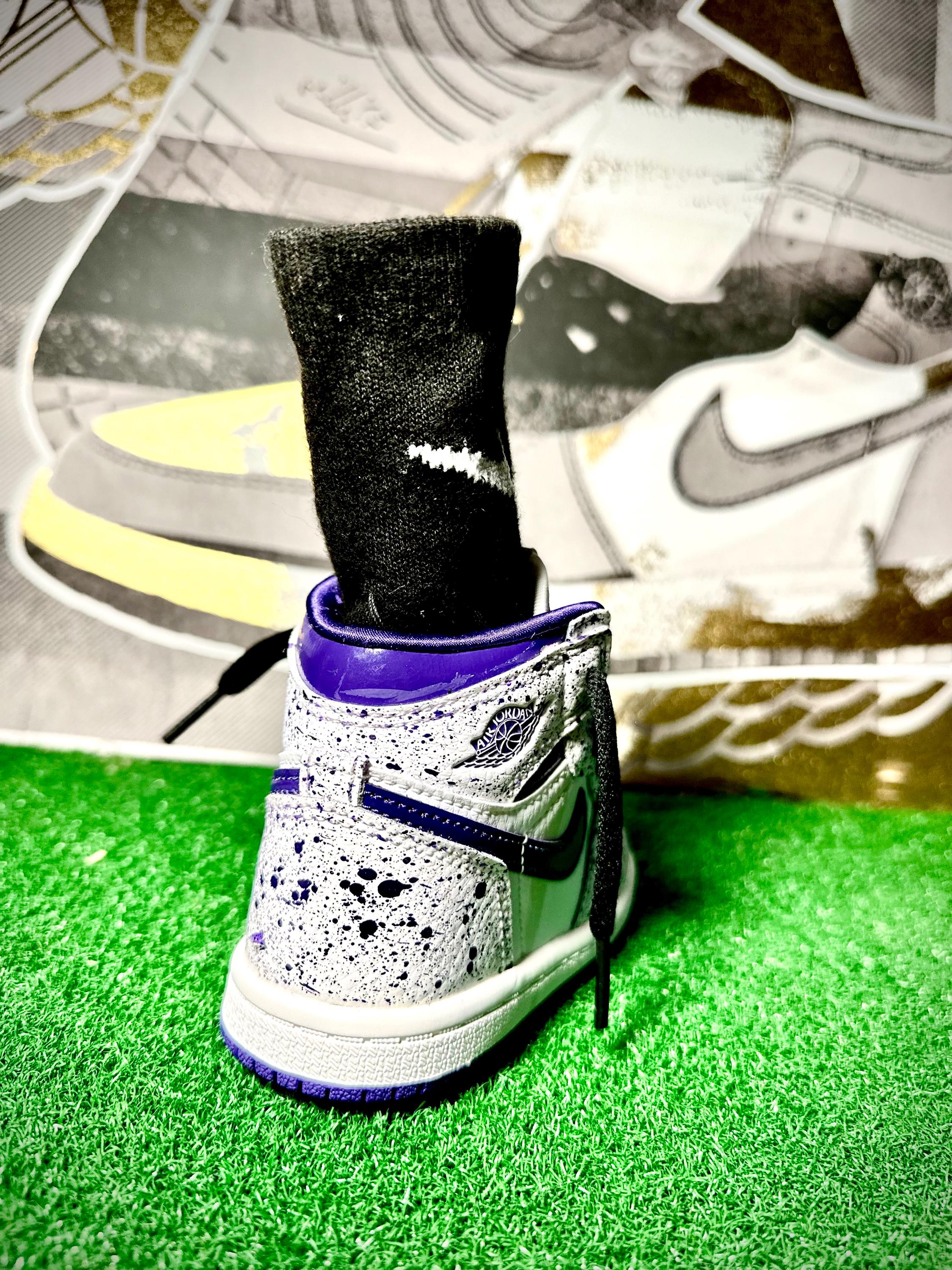 Custom Jordan Drip Putter Cover | White and Purple Golf Accessories ...