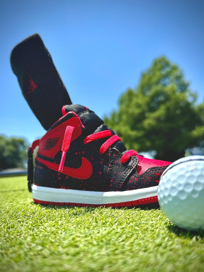 Custom Jordan Drip Putter Cover | Black and Red “dexter” Golf ...