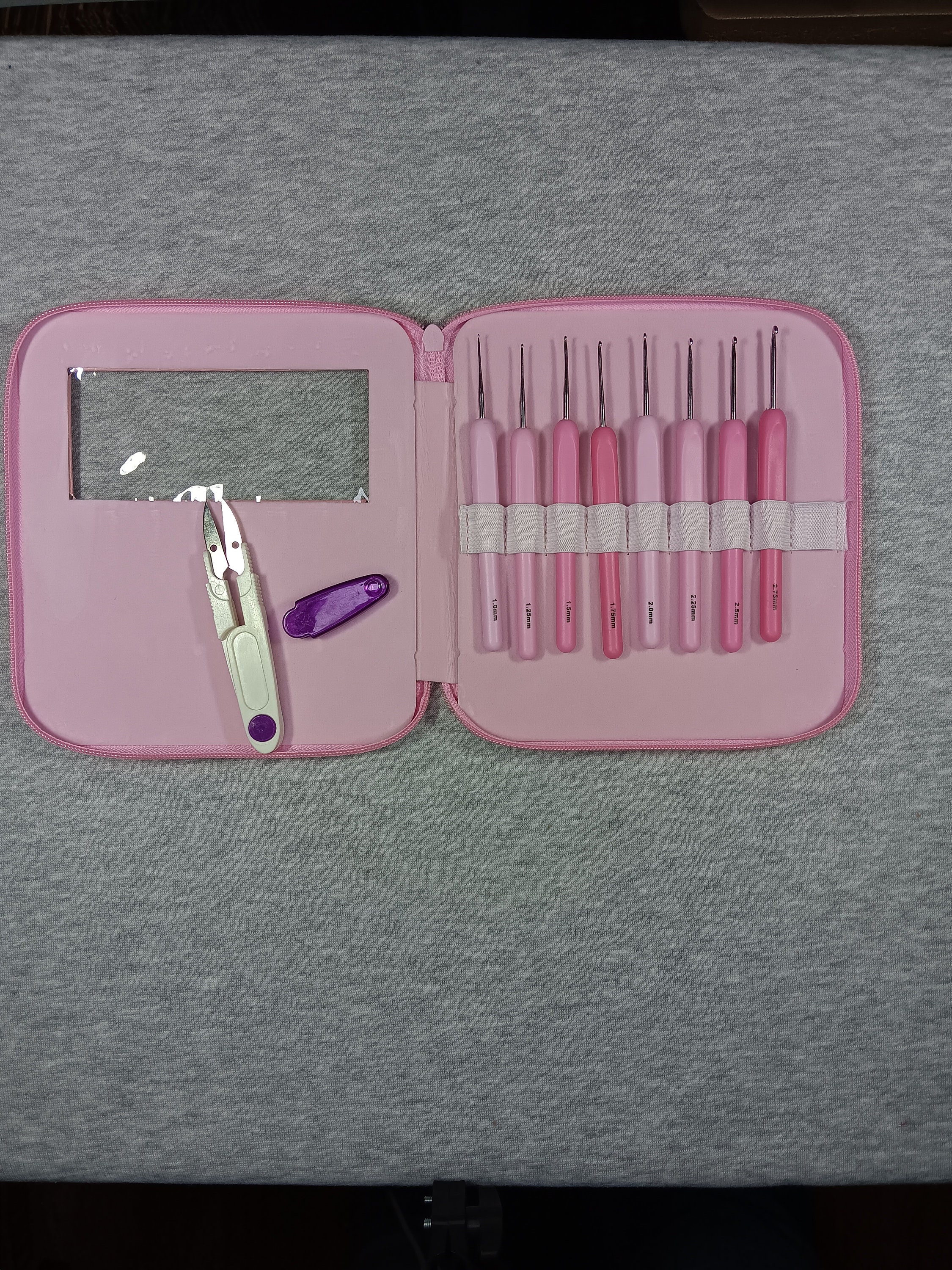 Lt. Pink 9pcs. Stainless Crochet Hook Set With Case - Etsy