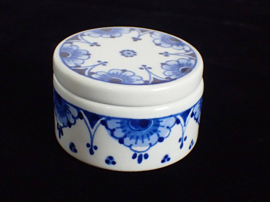 Vintage Royal Delft Hand Painted Porcelain Pill Box - Etsy