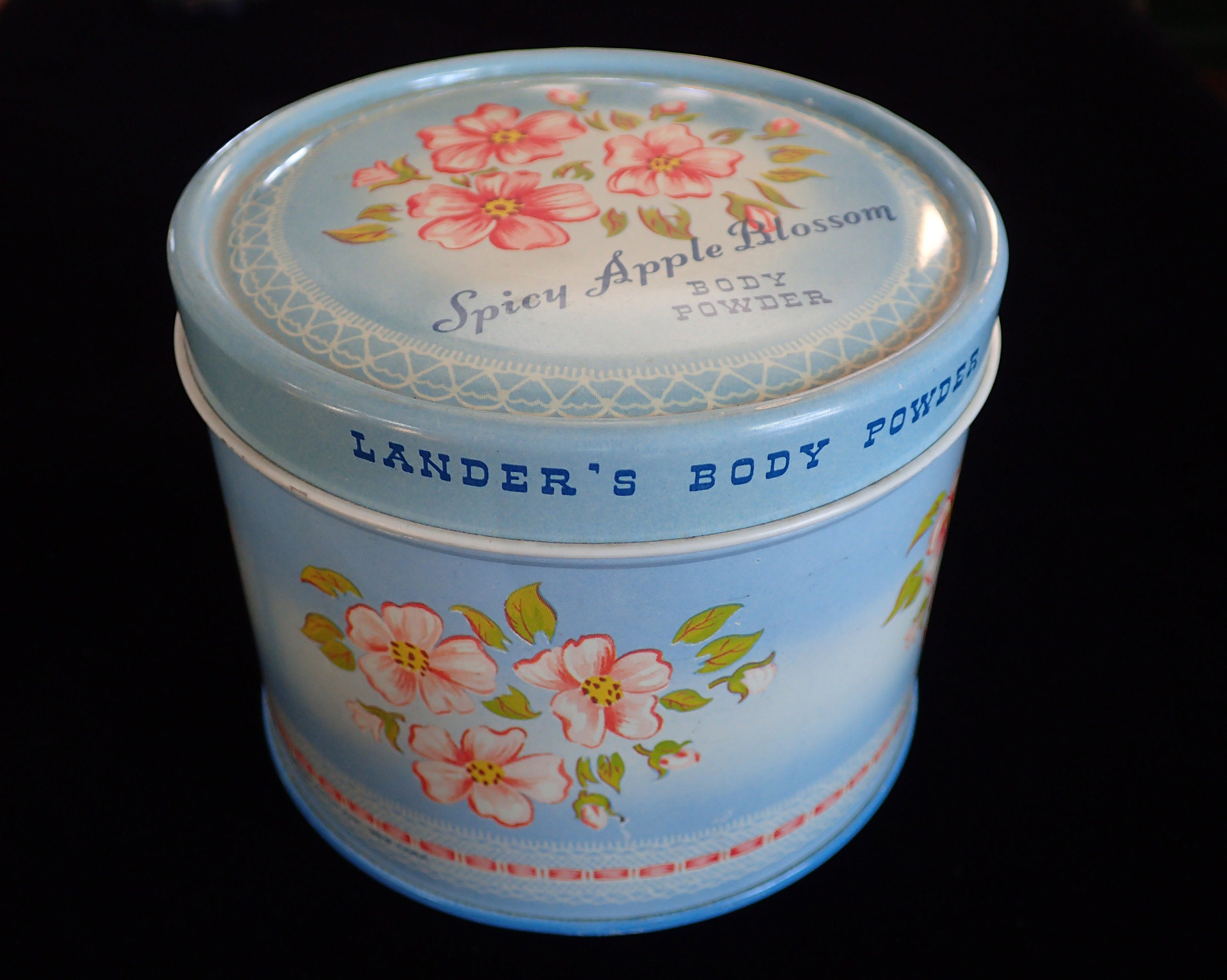 Vintage Lander's Body Powder, Spicy Apple Blossom. Powder is Unopened ...