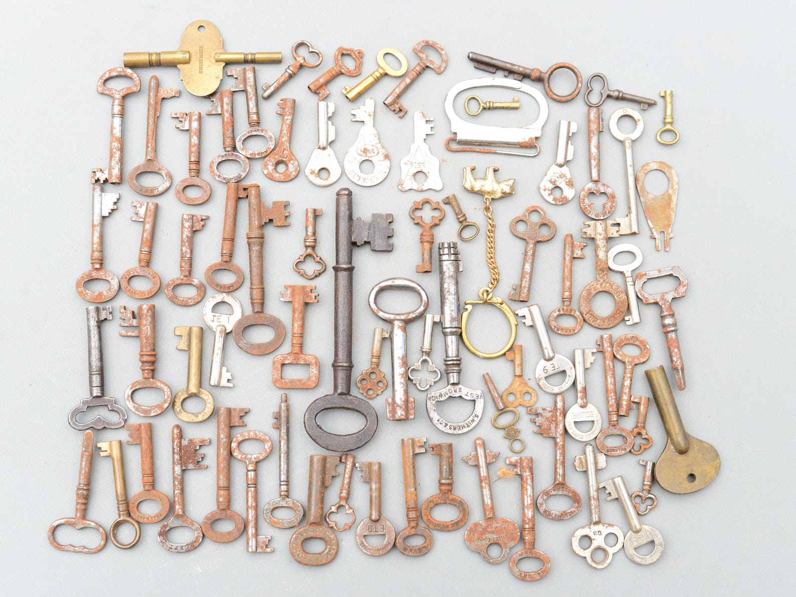 Vintage Set Bundle Keys Door Cupboard Cabinet Draw Chest Salvage Key - Etsy