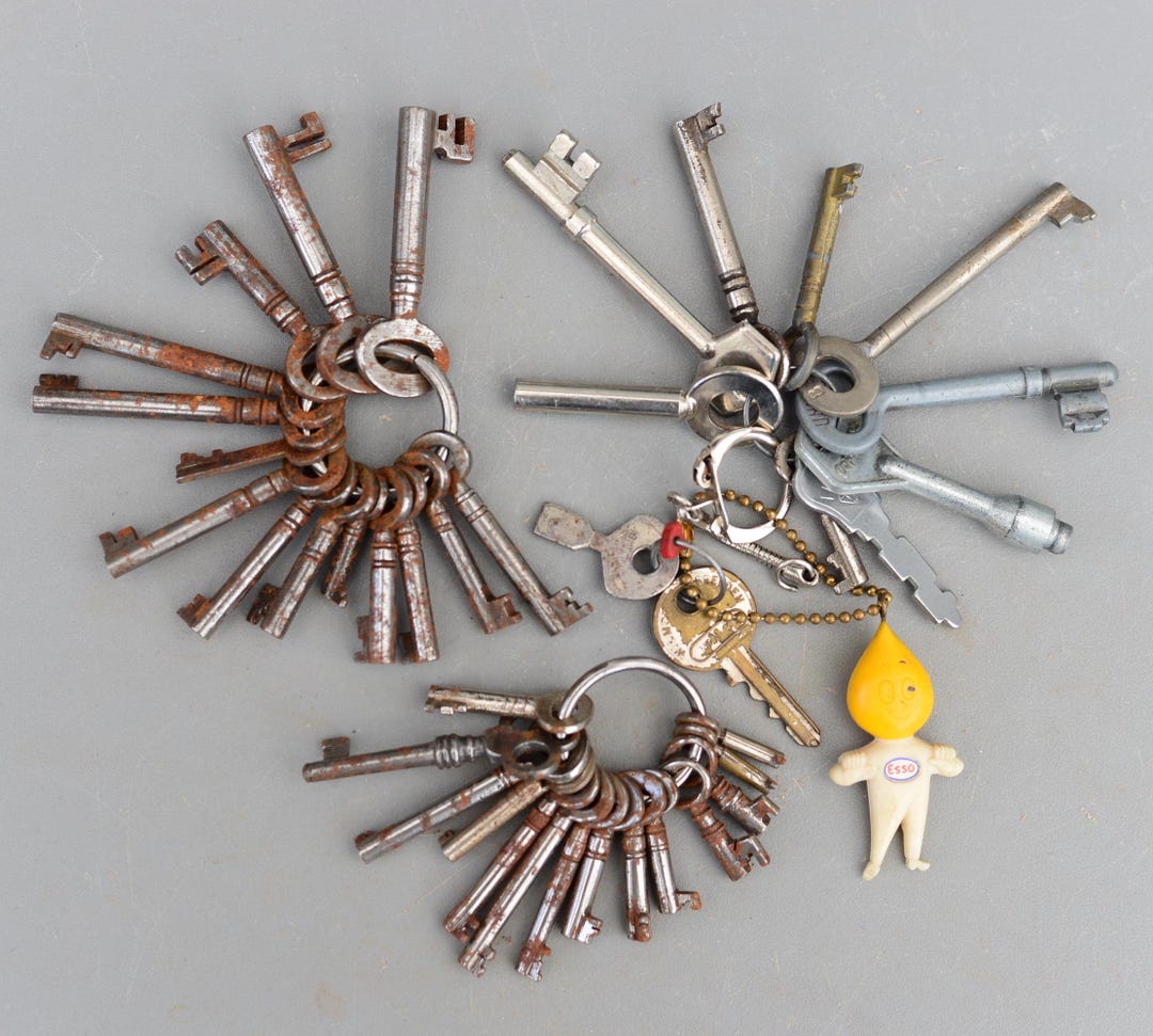 Vintage Set Bundle Keys Door Cupboard Cabinet Draw Chest Salvage Key - Etsy