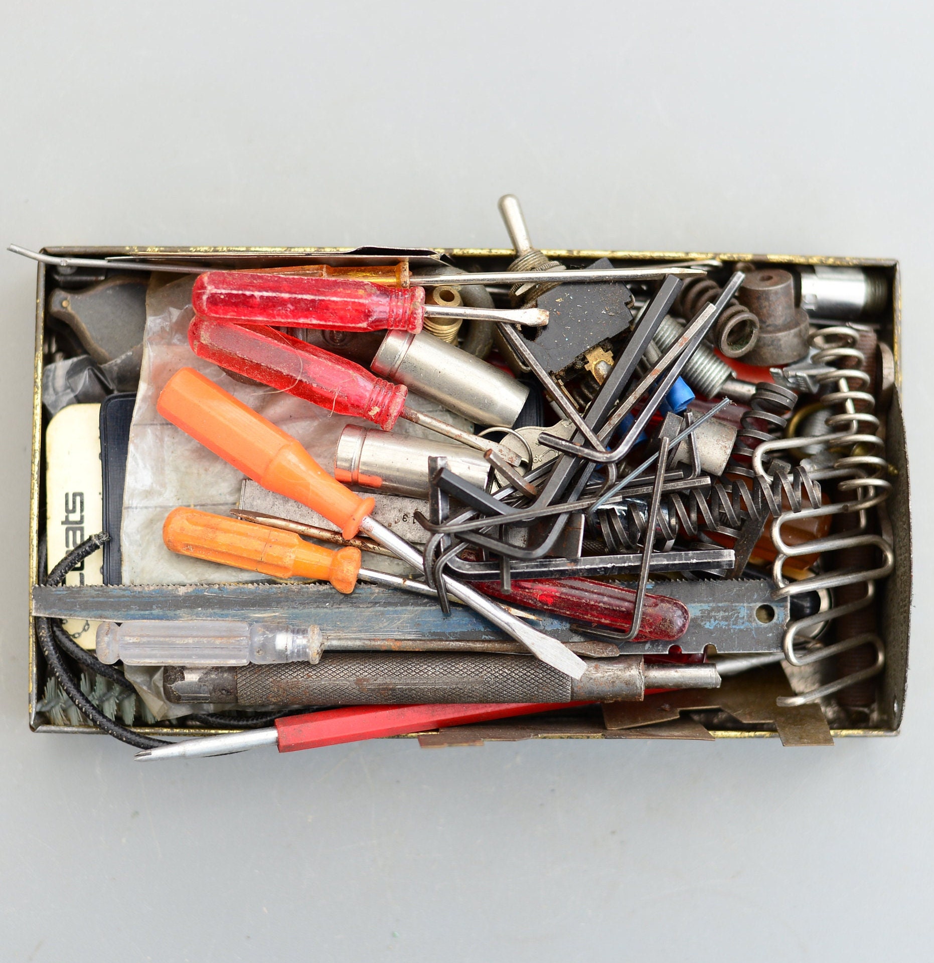 Vintage Mix Lot Tool Sewing Screwdrivers Brushes Springs - Etsy