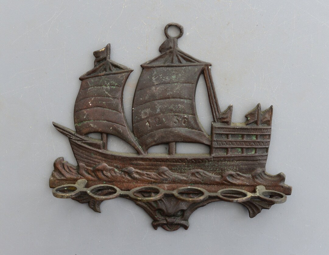 Vintage Victorian Cast Iron Ship Hanging Rack Shelf Hanger 6 Holes - Etsy