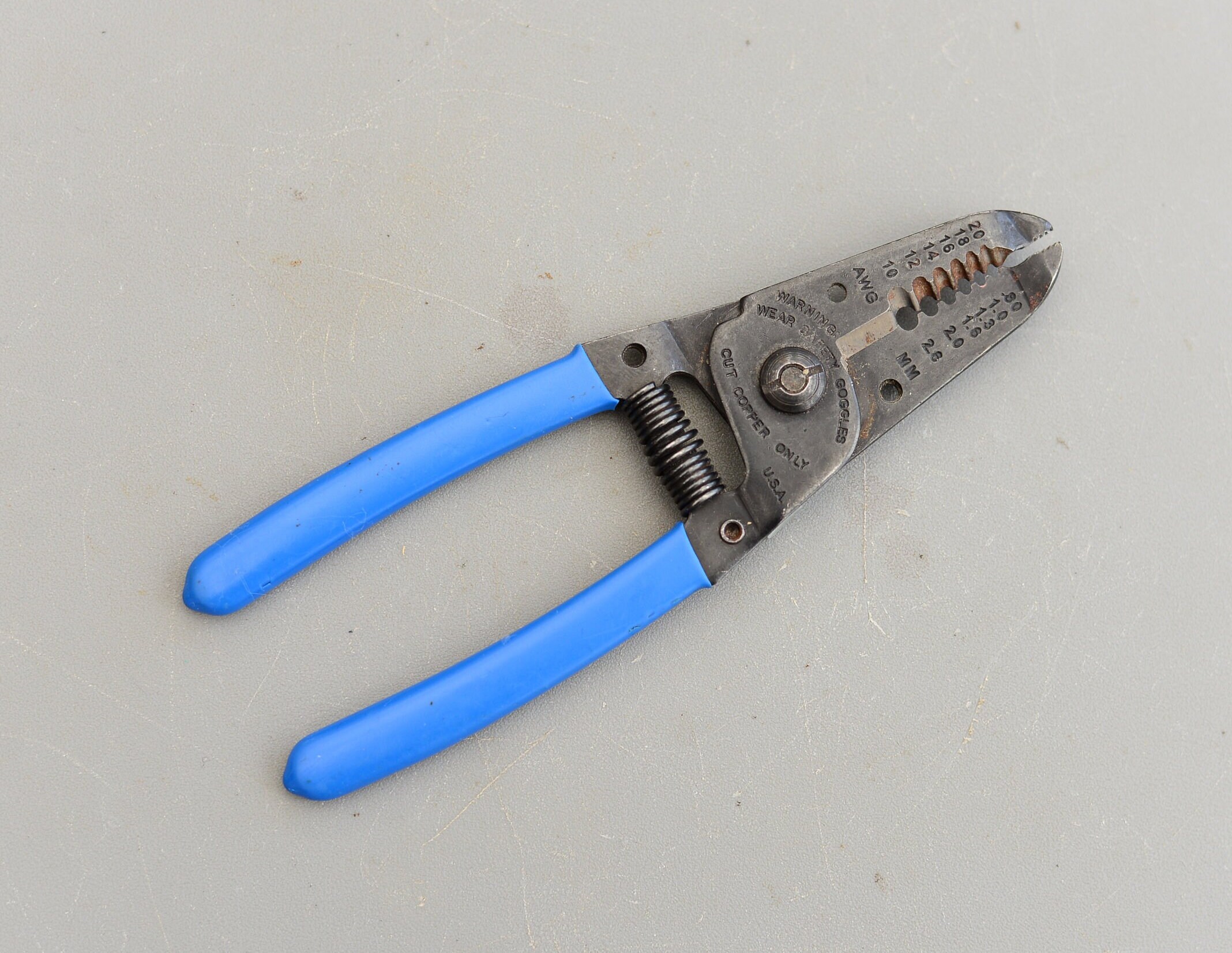 Vintage Blue-point USA PWC6 Wire Strippers and Cutter Blue - Etsy