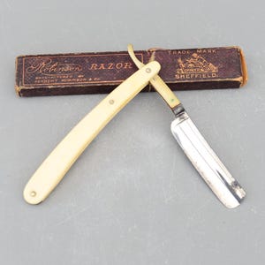 Vintage Herbert Robinson and Co Sheffield England Straight Razor ...