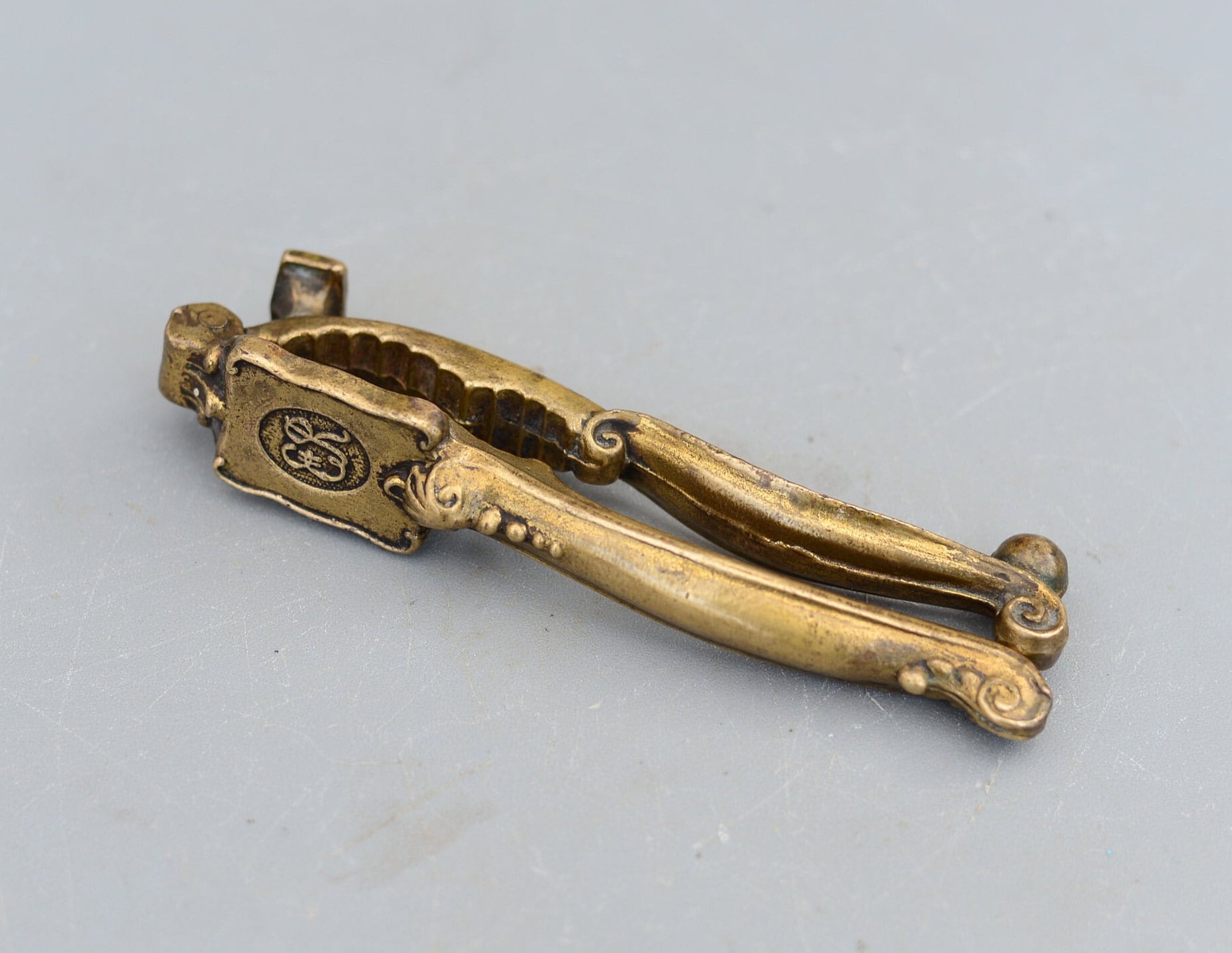 Vintage Old Queen Elizabeth 'ER' Brass Nutcracker - Etsy