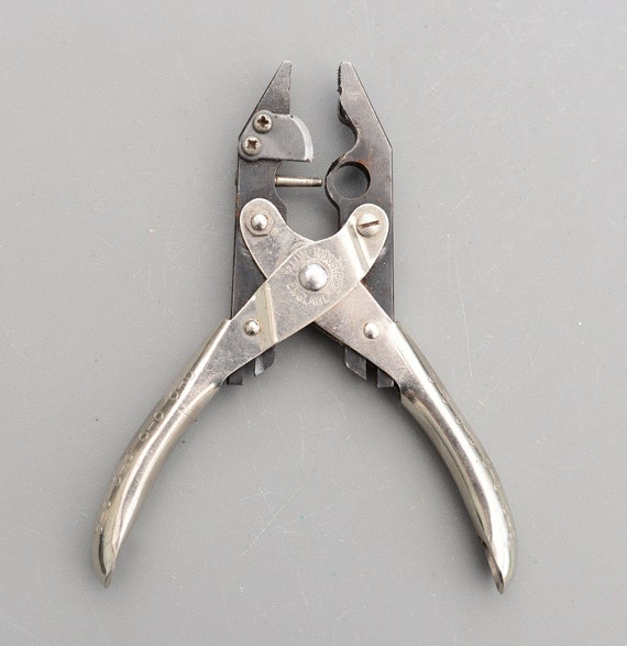 Vintage Rare Maun Industries Made in England No 4260 160 Treadle Sewing Machine Belt Pliers Simanco Singer Etsy UK