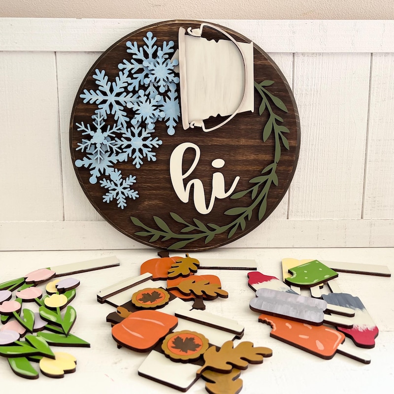 Seasonal Door Hanger - Etsy