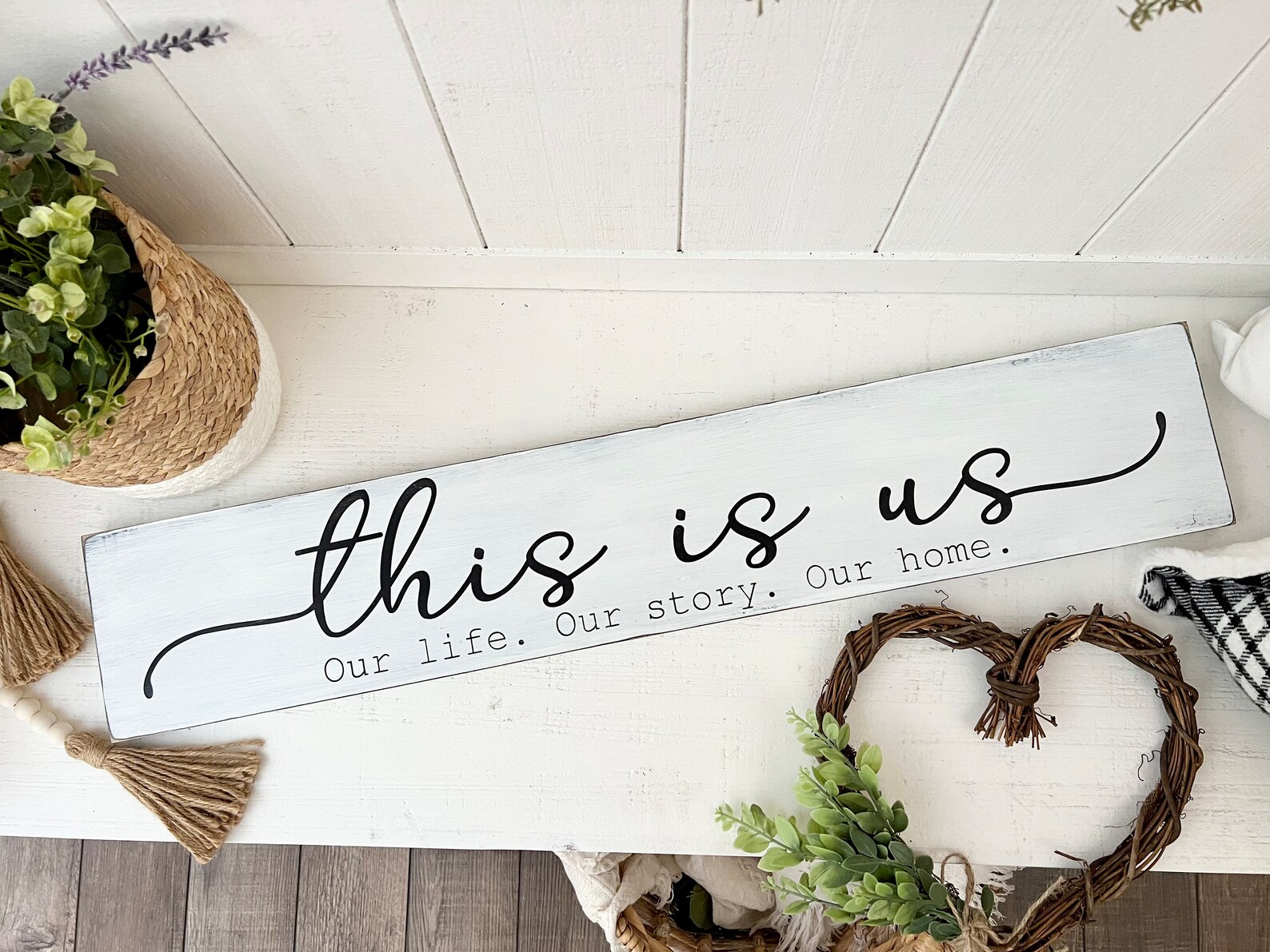Hand Painted Family Wood Sign: Farmhouse Style Plaque (30”x5.5”) - Etsy