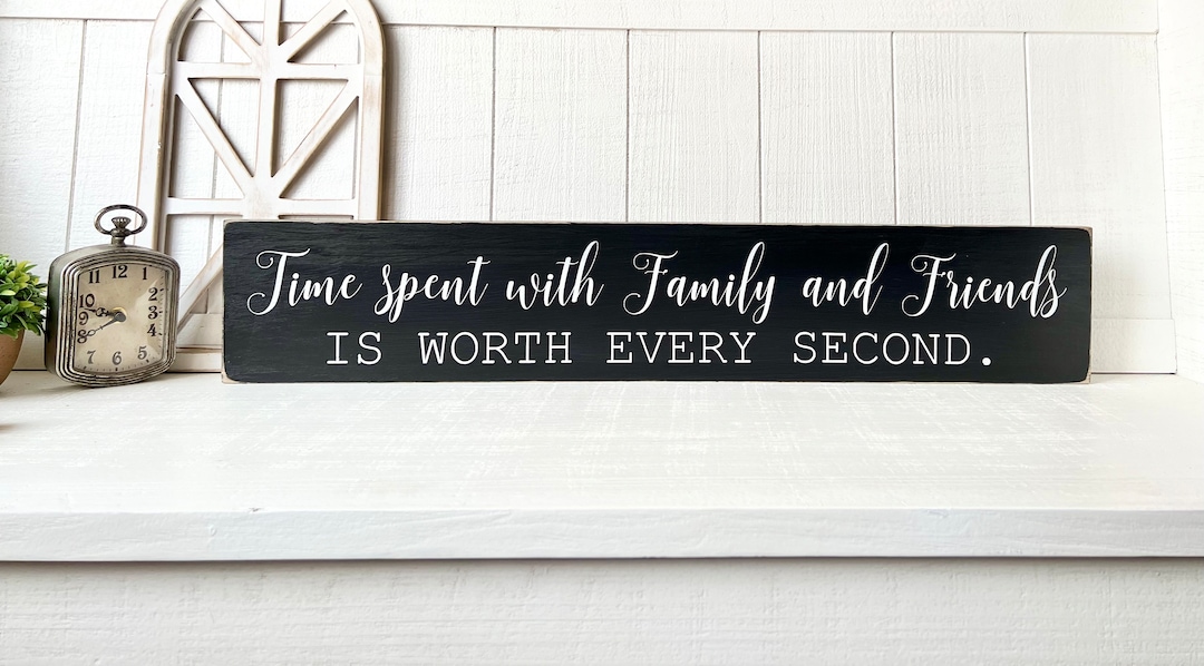 Hand Painted Family Wood Sign: Farmhouse Style Plaque (30”x5.5”) - Etsy