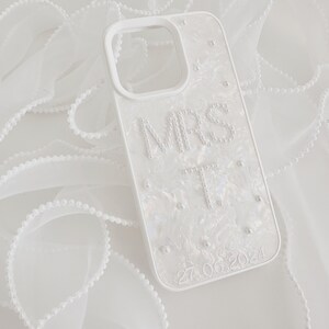 BRIDE PHONE CASE Pearl Phone Case Personalised Bride Phone Case Bridal ...