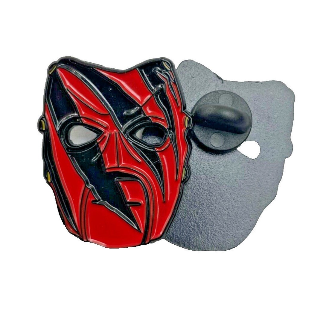 WWE Kane Mask Pin Badge, Big Red Machine, Attitude Era, WWE Wrestling ...