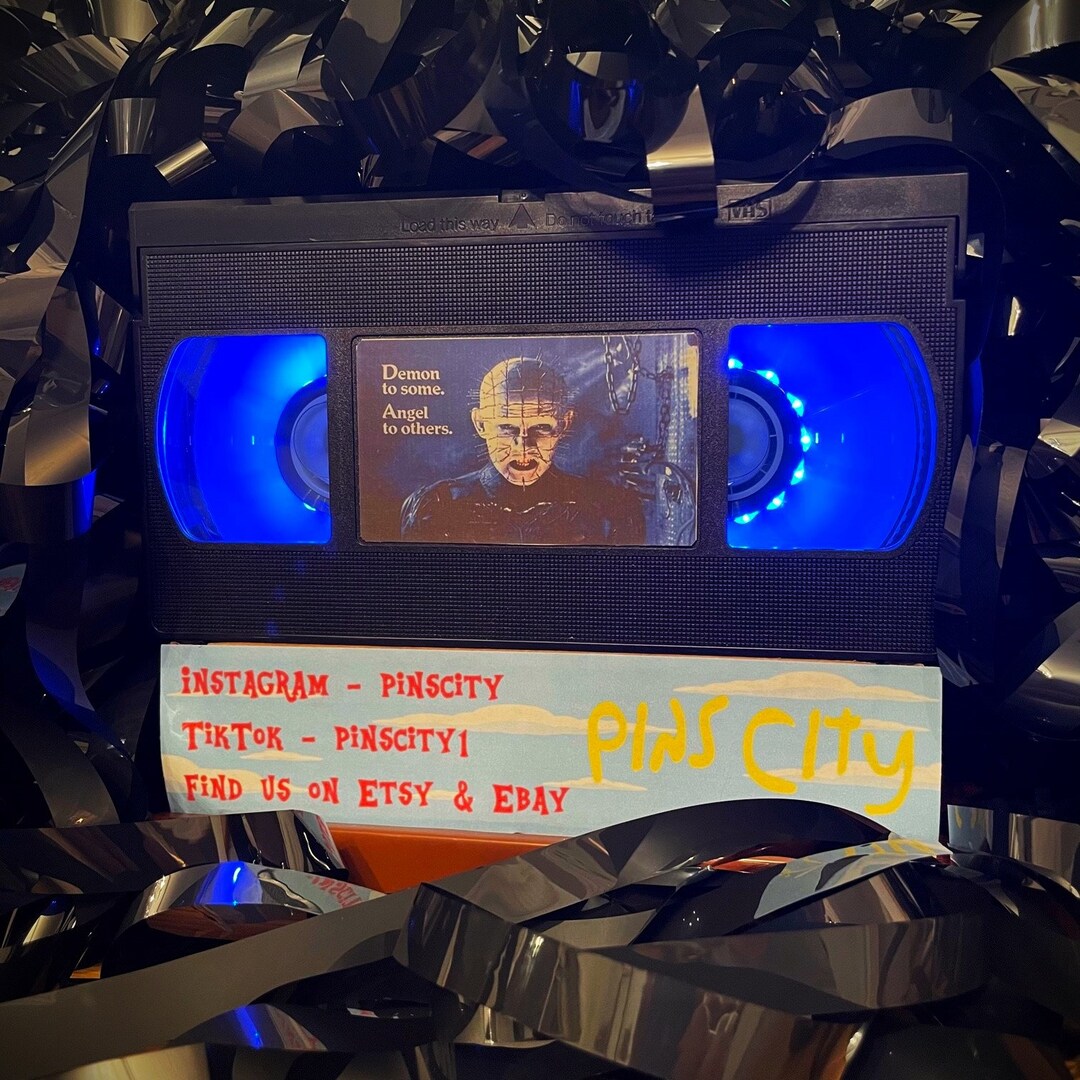 Retro VHS Night Light, Hellraiser, Pinhead, Horror Movie, Film, Man ...
