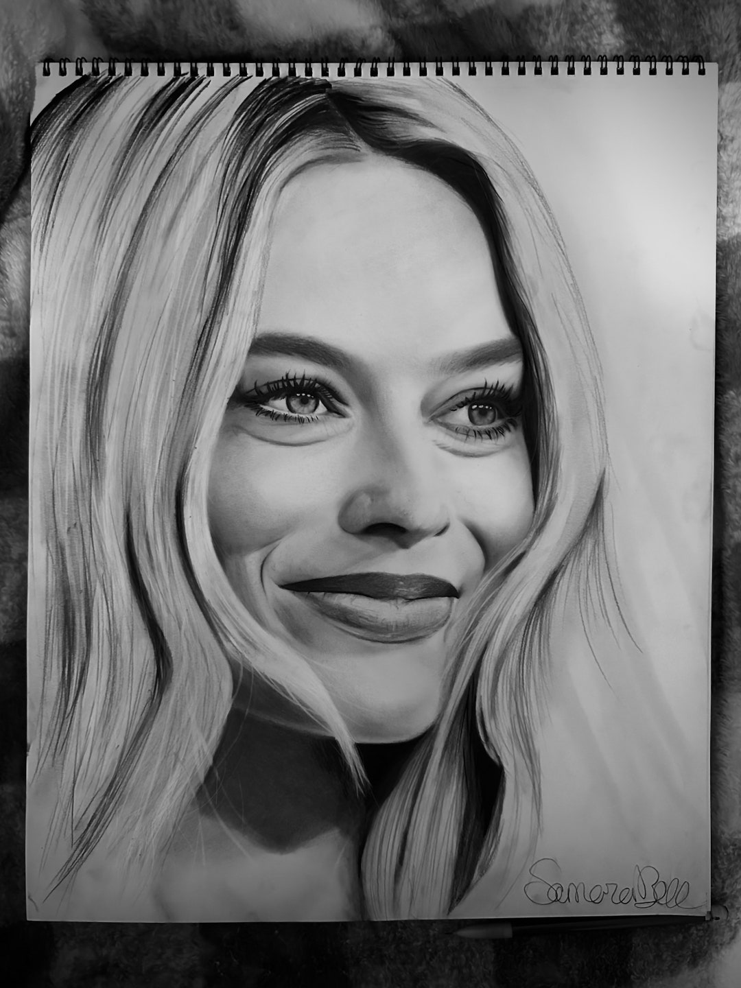 Margot Robbie Drawing - Etsy