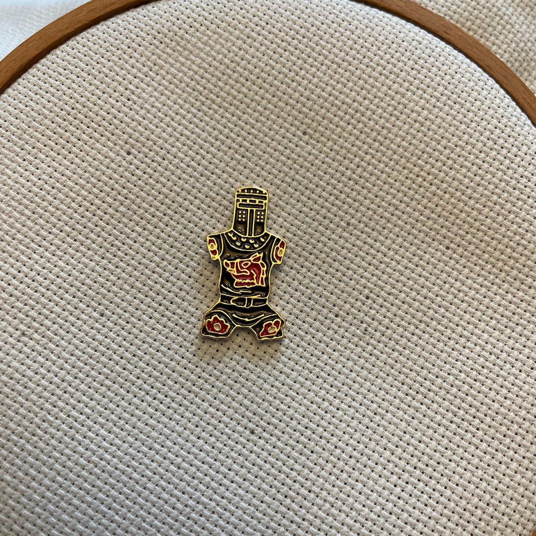 Funny Limbless Knight Needle Minders - Etsy