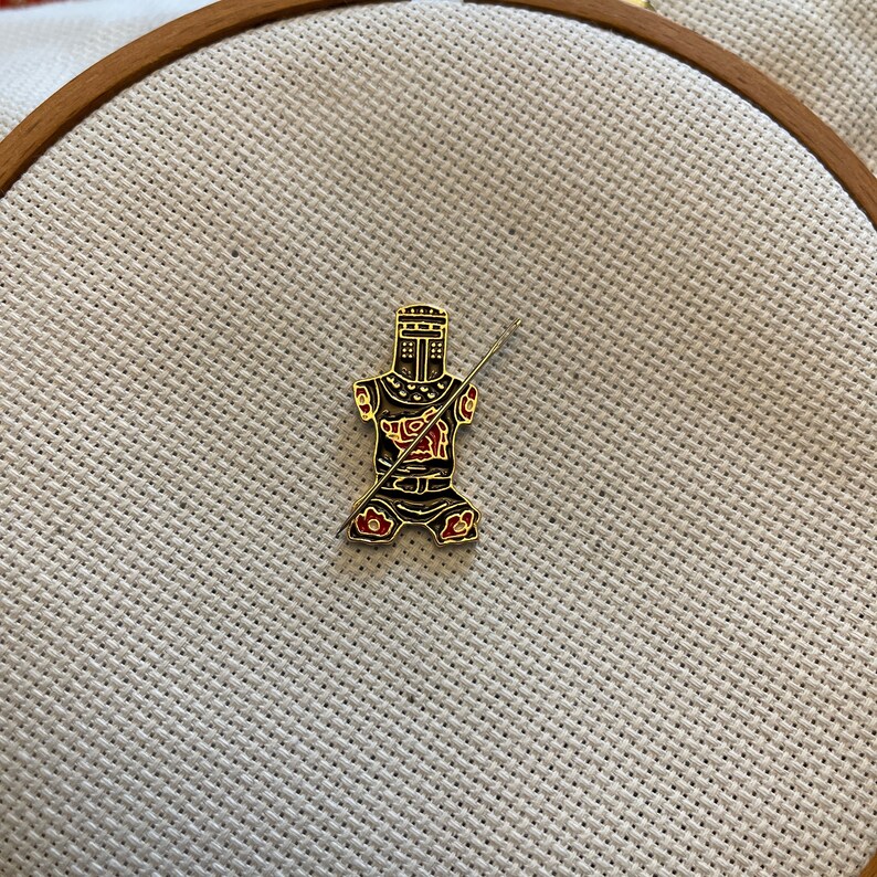 Funny Limbless Knight Needle Minders - Etsy