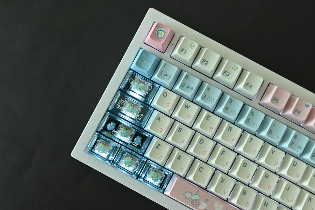 Retro Cyberpunk Cat Pink and Baby Blue Keycap Set | 140 Keys | Cherry ...