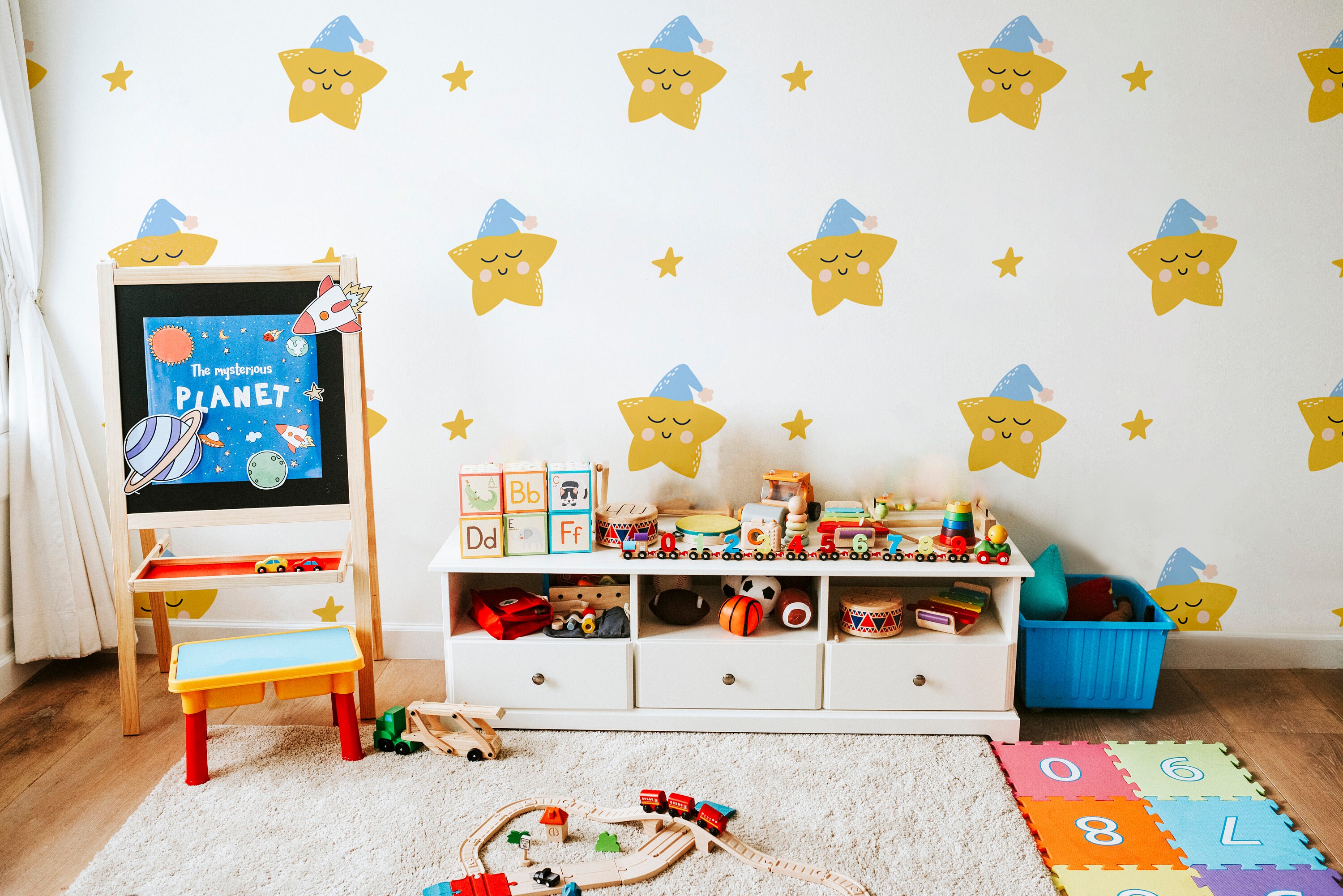Kids Bedroom Sleepy Night Sky Wallpaper Cute Bedtime Stars Pattern ...