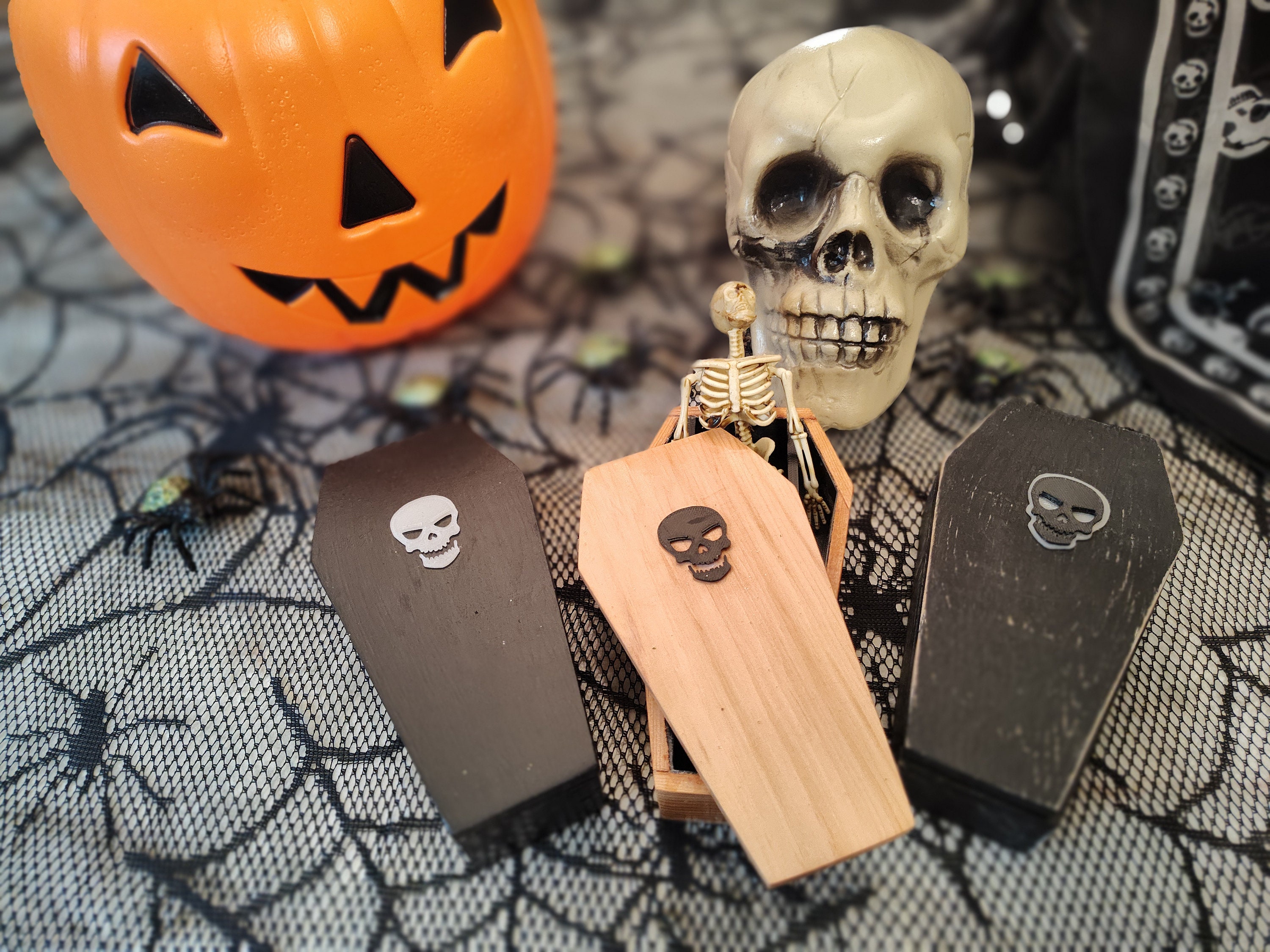 Tricky Trick or Treat Casket, Glow in the Dark Halloween Casket Box ...