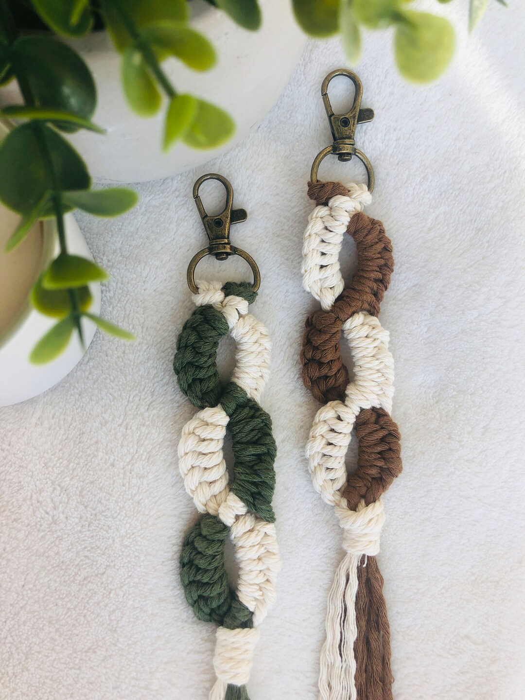 Macramé Keychain Boho Lanyard Multi-colored Infinity Macramé Keychain ...