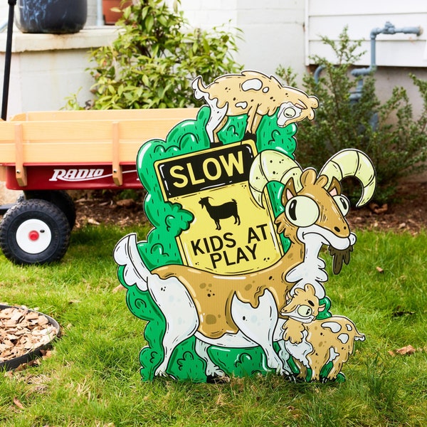 Funny Family Sign - Etsy