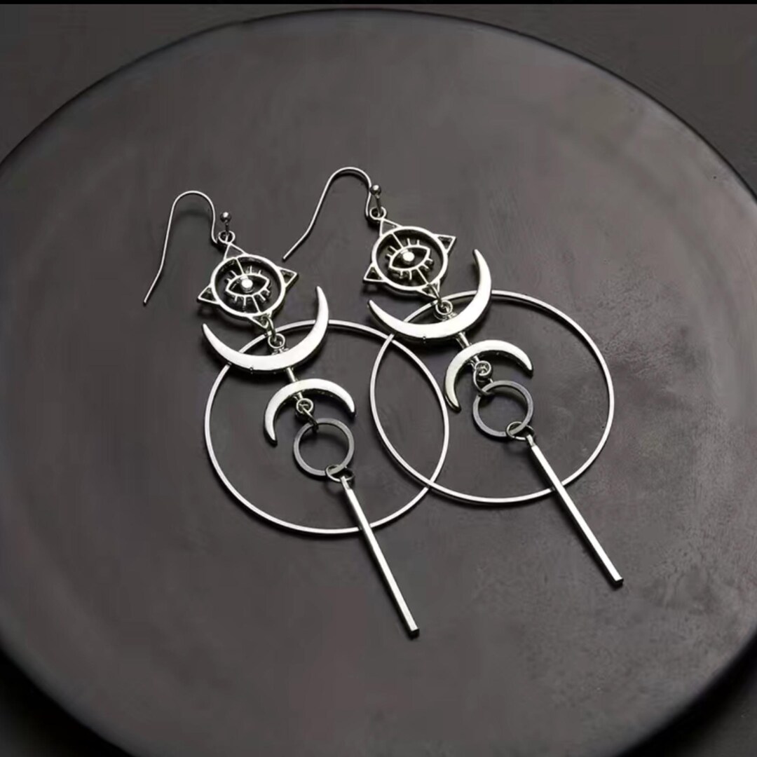 Evil Eye Crescent Moon Earing - Etsy