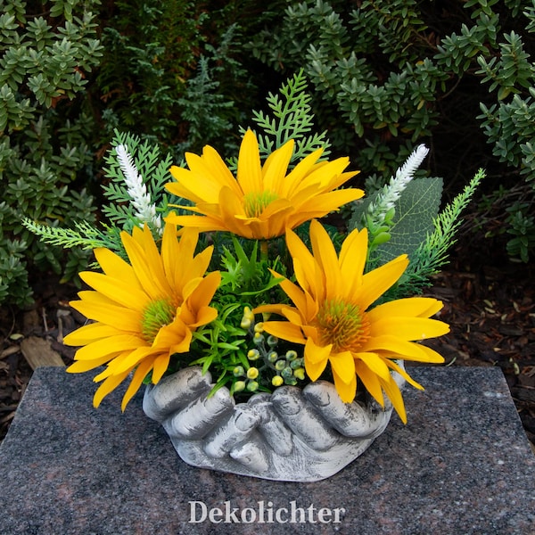 Grabschmuck Blumen Wetterfest