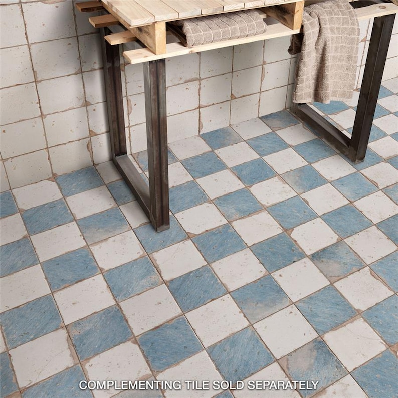 12th 24th 48th Scale Dollhouse Miniature Old Damaged Vintage Blue White ...