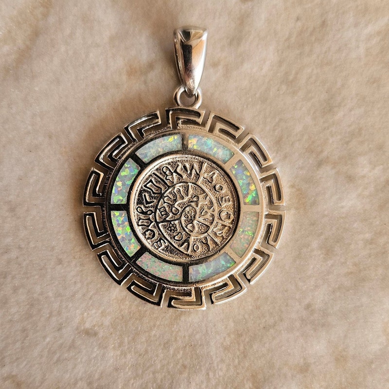 Medallion Jewelry - Etsy