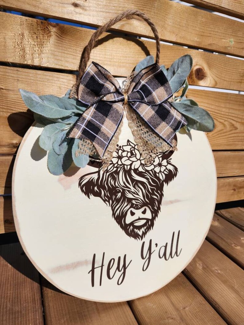 Wooden Highland Cow Hey Y'all Door Hanger - Etsy