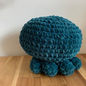 Mama Octopus | Crochet | Soft Velvet - Etsy