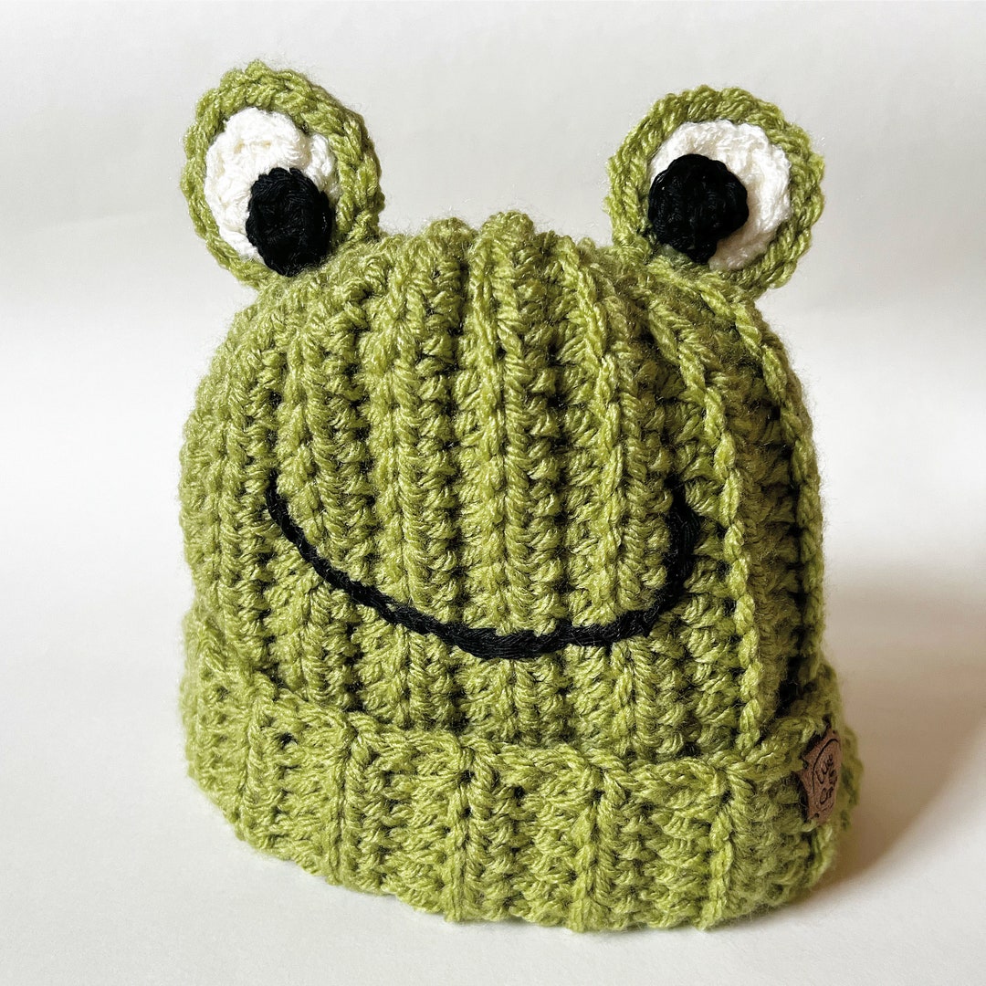 Friendly Frog Beanie / PREORDER / Chunky Frog Character Beanie Hat for ...