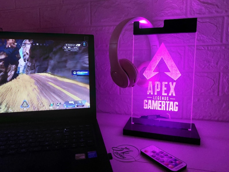 Apex Legends RGB Illuminated Headphone Stand | Personalized Gamertag ...