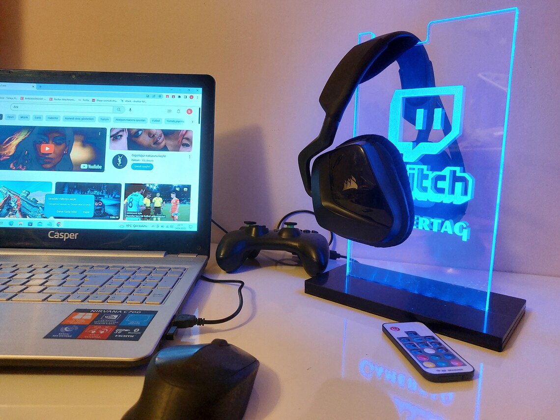 Gamer Headphone Holder, GAMERTAG Headset Stand, Customizable Headphone ...