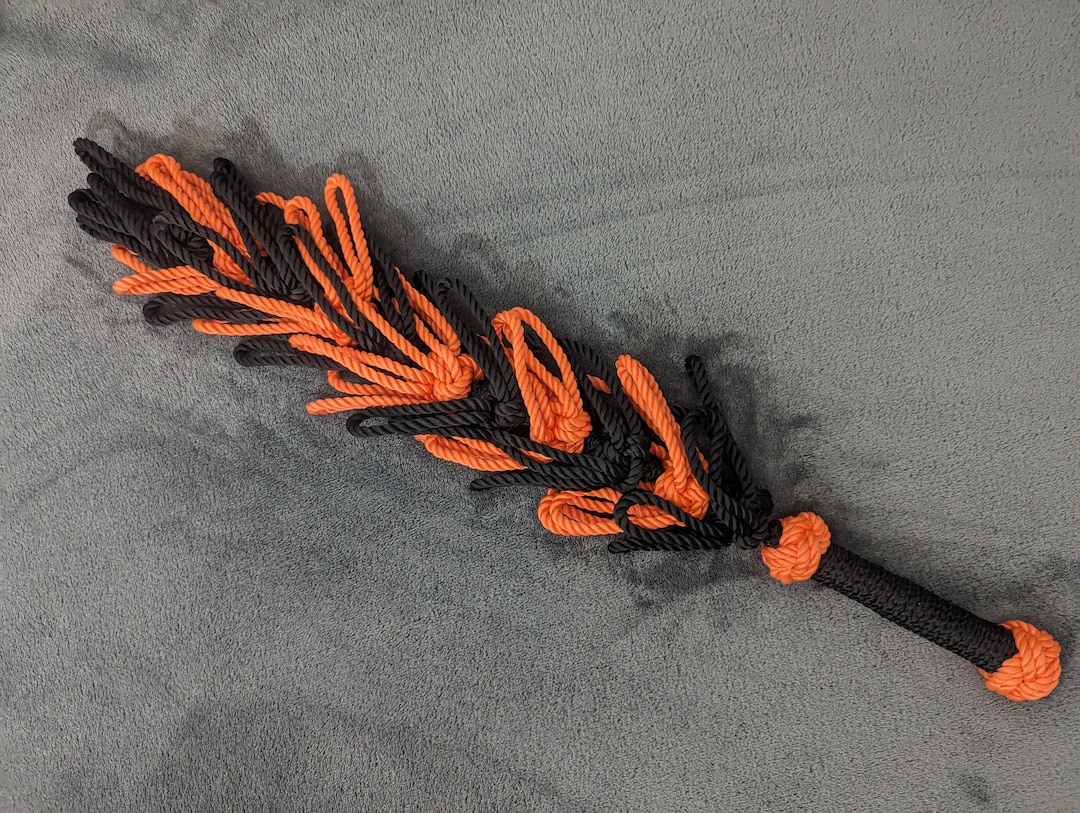 MFP Loop-tail Black & Orange - Etsy