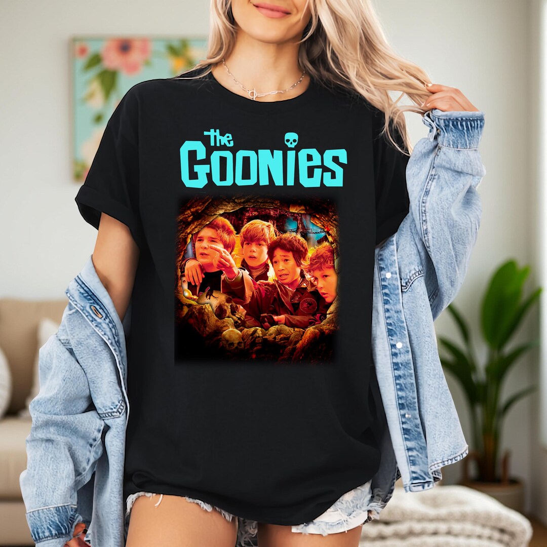 The Goonies Movie T-shirt, Vintage Adventure Film Tee, Classic Horror ...